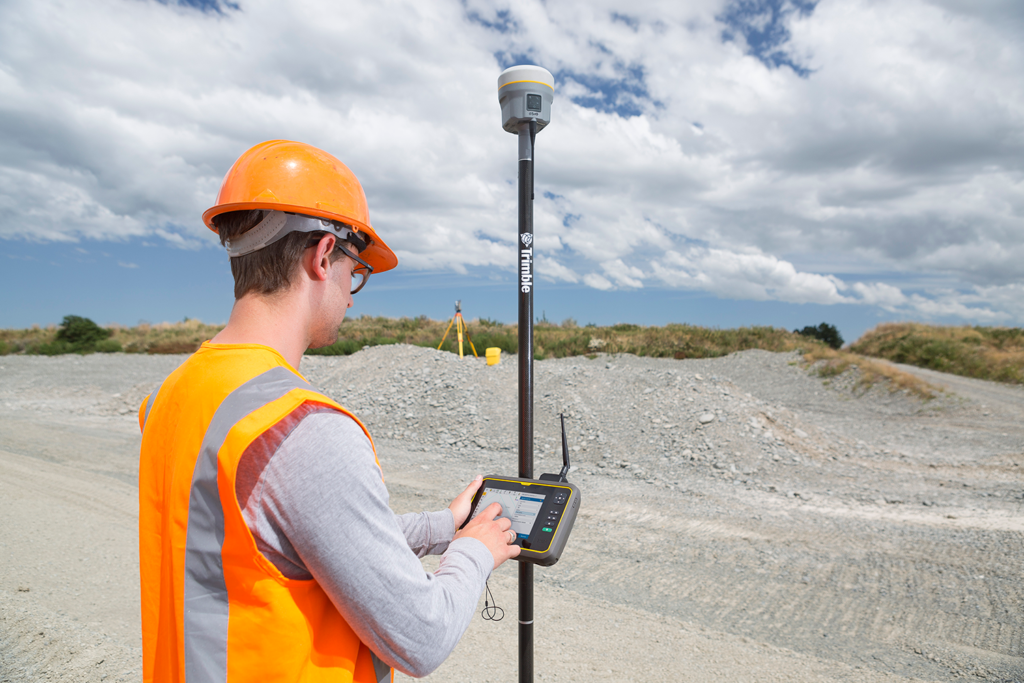 Rugged Trimble T7 tablet is built for flexibility in the field | Geo ...